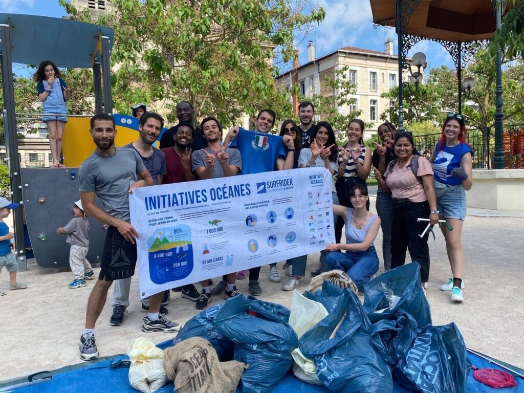 Exemples d'Action Solidaire : Des Initiatives Inspirantes à Découvrir ...