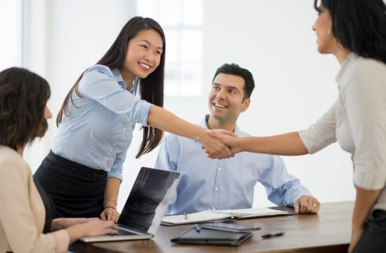 Comment Accueillir Un Client Exemple : Les Clés Pour Un Accueil Réussi ...
